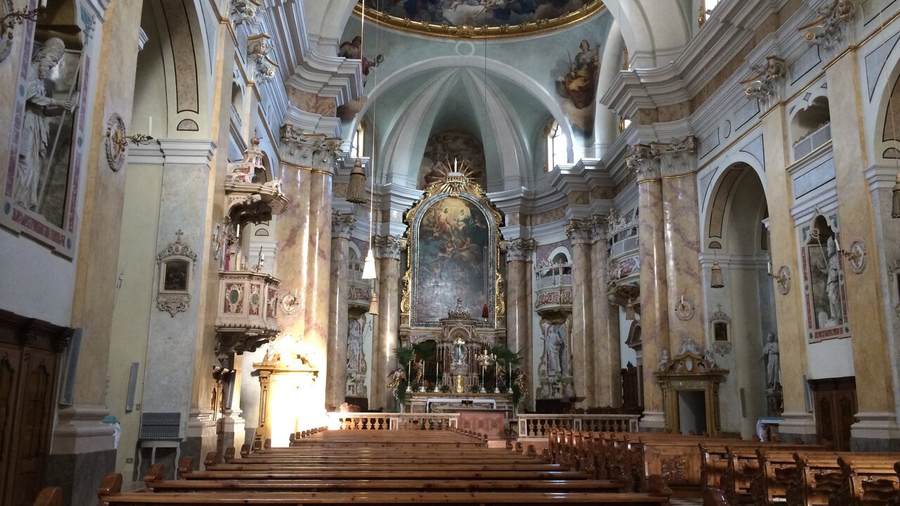 Guided tour: Advent itinerary - Peer.today